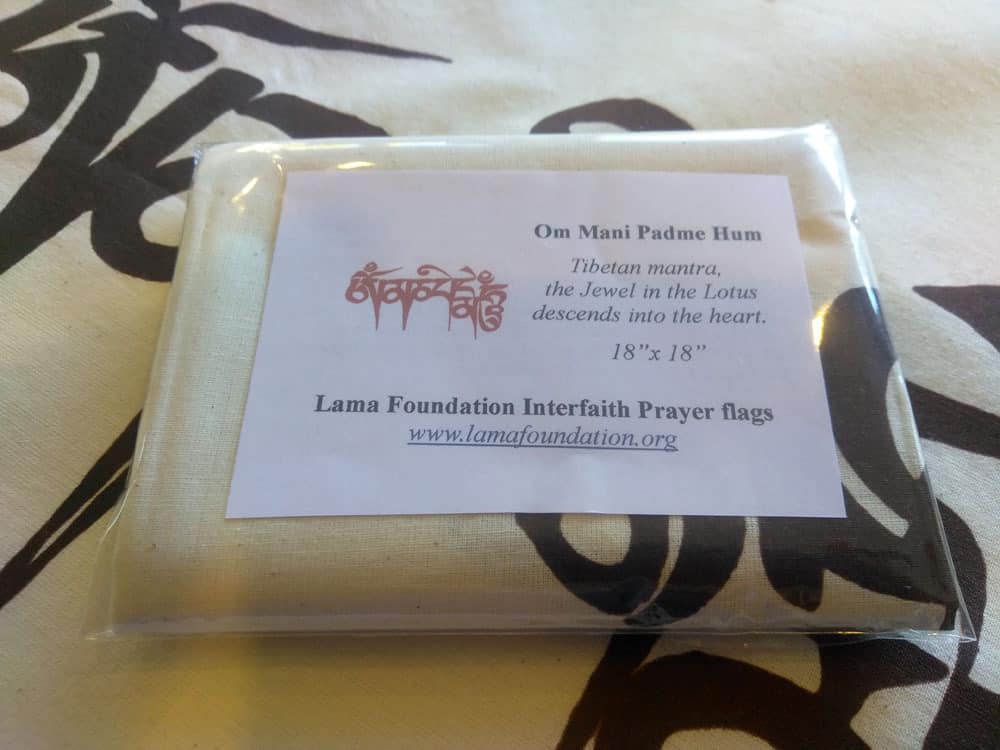 Om Mani Padme Hum Flag – Lama Foundation